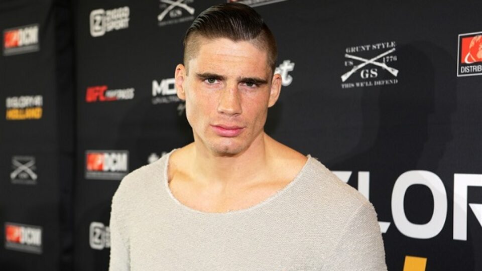 "Kickboxer Rico Verhoeven doet officiële opening Soepproject"