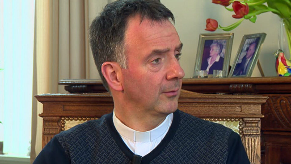 Pastoor Paul Verbeek viert 25 jarig jubileum Pastoor Paul Verbeek viert 25 jarig jubileum