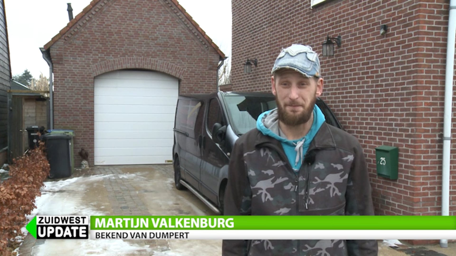 Martijn gaat viraal op internet met glijpartij - VIDEO