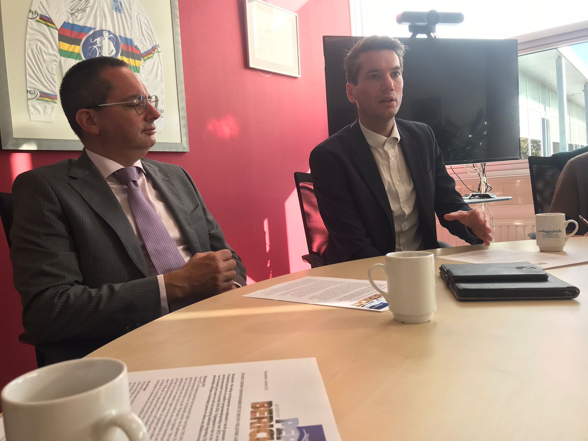 Woensdrecht schrijft zwarte cijfers voor 2023 met miljoen in de plus ...